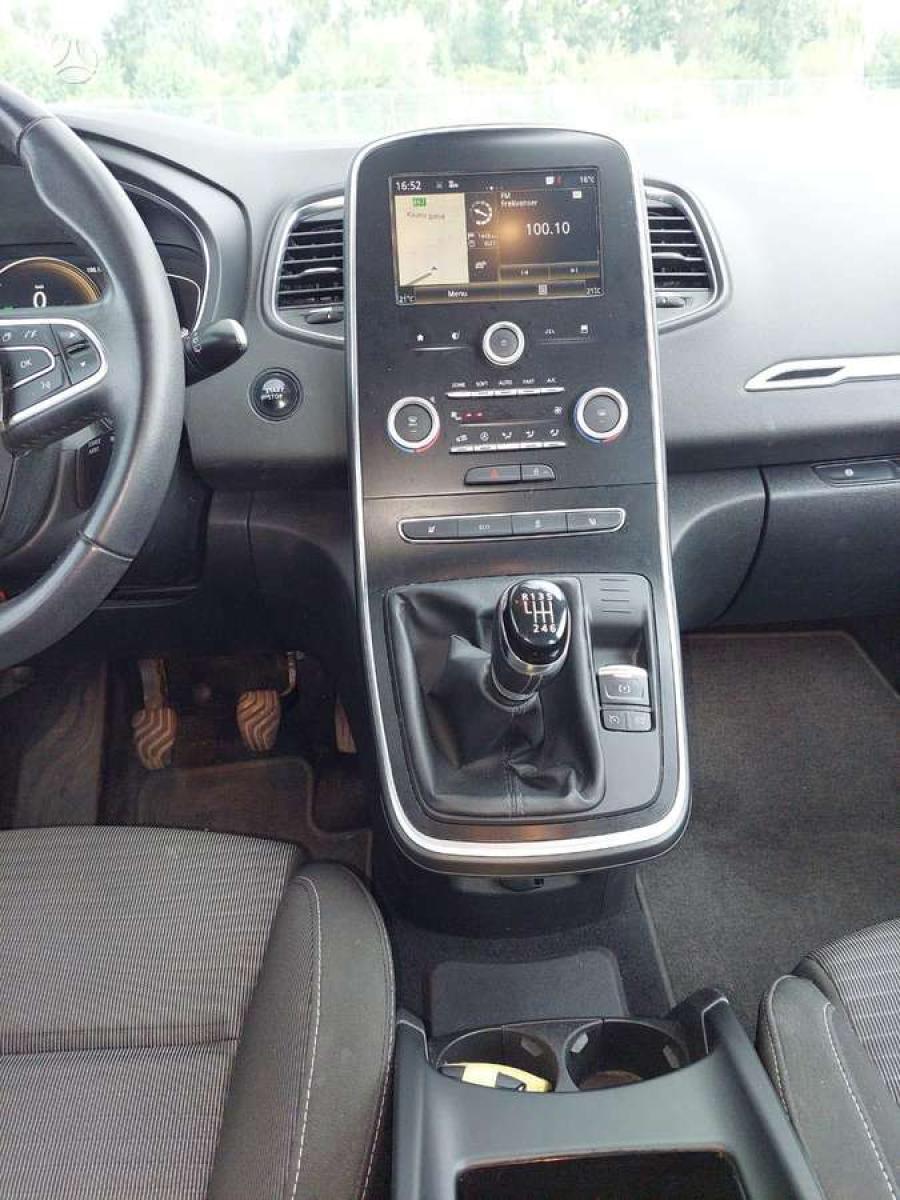 Pelēks Renault Grand Scenic 2017 Marijampole, ar dzinēja tilpumu 1.46 L un nobraukumu 249 tūkst. km par 7750 €, foto 7 vietnē AUTOMOTO.COM.LV