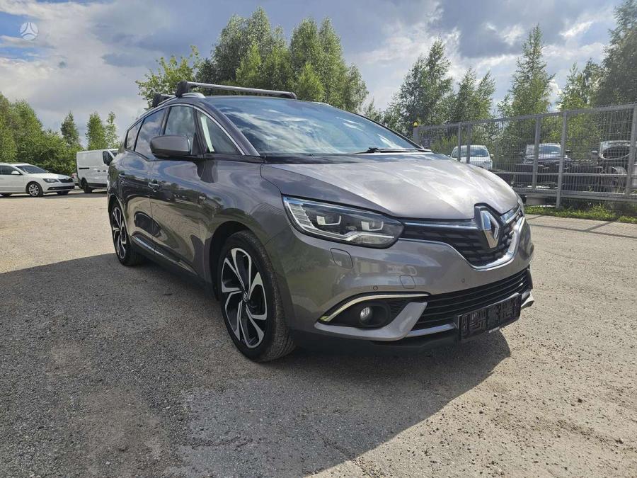 Pelēks Renault Grand Scenic 2017 Pakruojis, ar dzinēja tilpumu 1.60 L un nobraukumu 218 tūkst. km par 7800 €, foto 3 vietnē AUTOMOTO.COM.LV