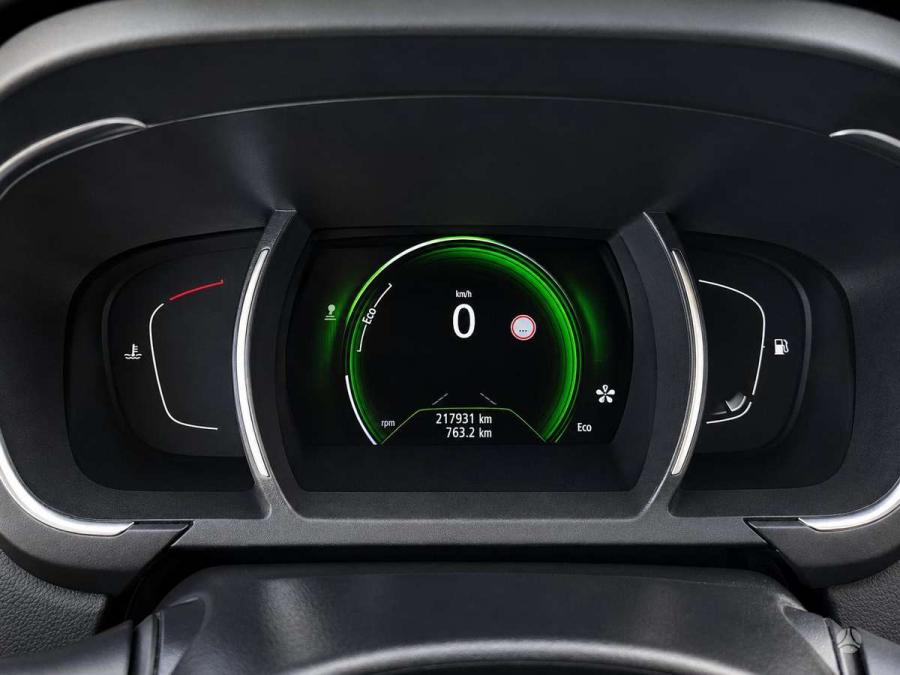 Pelēks Renault Grand Scenic 2017 Pakruojis, ar dzinēja tilpumu 1.60 L un nobraukumu 218 tūkst. km par 7800 €, foto 14 vietnē AUTOMOTO.COM.LV