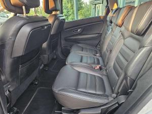 Grey Renault Grand Scenic 2017 in Pakruojis, with an engine capacity of 1.20 L and mileage of 128 thousand km for 8700 €, photo 8 on AUTOMOTO.COM.LV