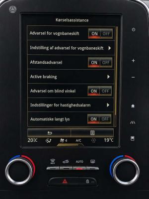 Grey Renault Grand Scenic 2017 in Pakruojis, with an engine capacity of 1.20 L and mileage of 128 thousand km for 8700 €, photo 18 on AUTOMOTO.COM.LV
