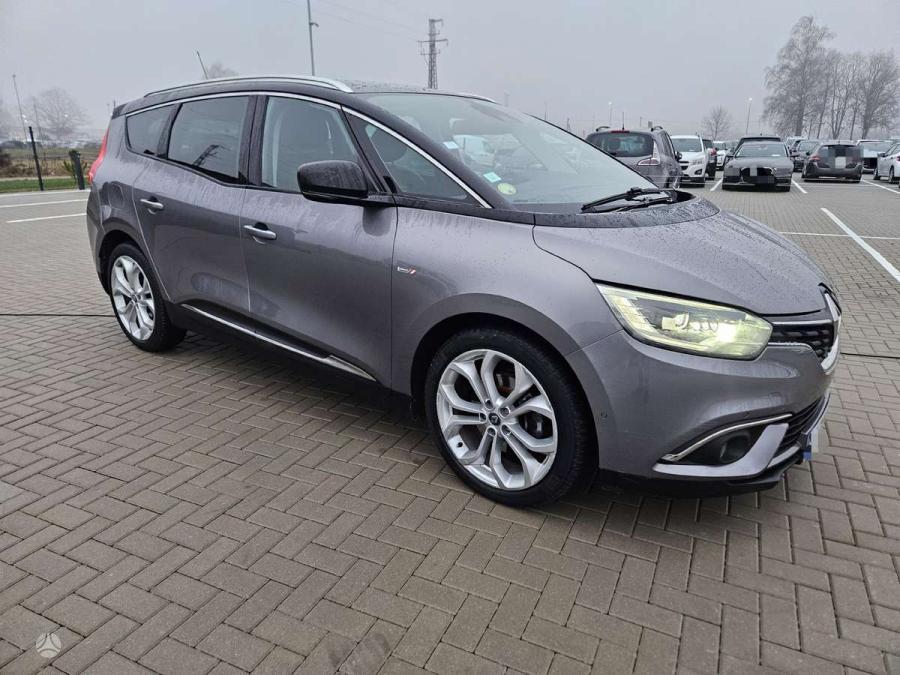 Grey Renault Grand Scenic 2018 in Taurage, with an engine capacity of 1.60 L and mileage of 267 thousand km for 6700 €, photo 1 on AUTOMOTO.COM.LV