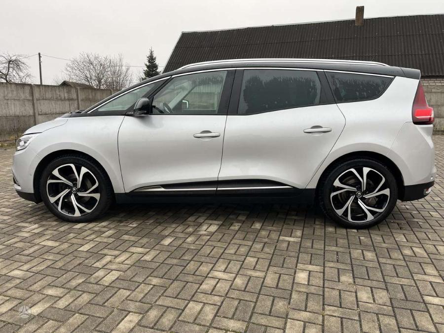 Grey Renault Grand Scenic 2018 in Taurage, with an engine capacity of 1.46 L and mileage of 212 thousand km for 11200 €, photo 2 on AUTOMOTO.COM.LV