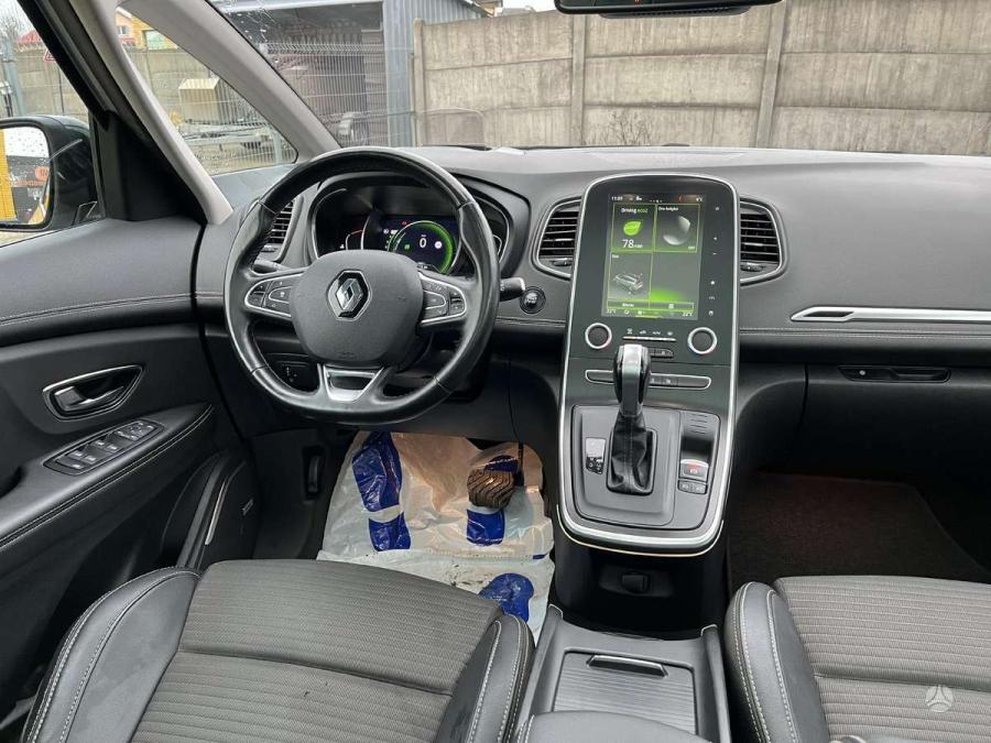 Grey Renault Grand Scenic 2018 in Taurage, with an engine capacity of 1.46 L and mileage of 212 thousand km for 11200 €, photo 15 on AUTOMOTO.COM.LV