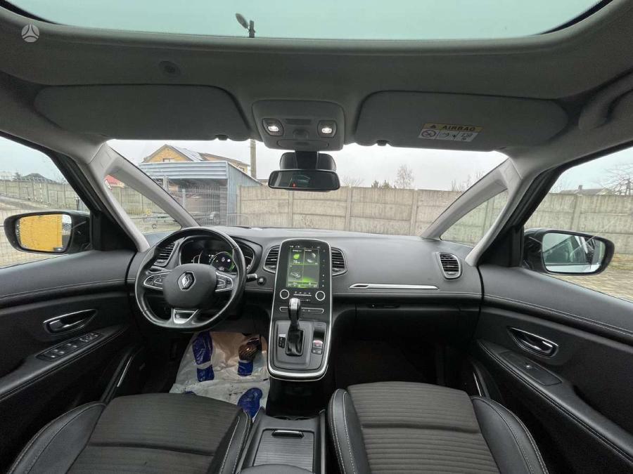 Grey Renault Grand Scenic 2018 in Taurage, with an engine capacity of 1.46 L and mileage of 212 thousand km for 11200 €, photo 16 on AUTOMOTO.COM.LV
