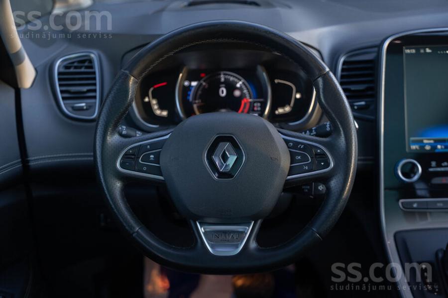 Pelēks Renault Grand Scenic 2018 Rīga, ar dzinēja tilpumu 1.60 L un nobraukumu 171 tūkst. km par 9990 €, foto 17 vietnē AUTOMOTO.COM.LV