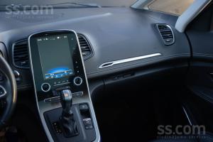 Pelēks Renault Grand Scenic 2018 Rīga, ar dzinēja tilpumu 1.60 L un nobraukumu 171 tūkst. km par 9990 €, foto 23 vietnē AUTOMOTO.COM.LV