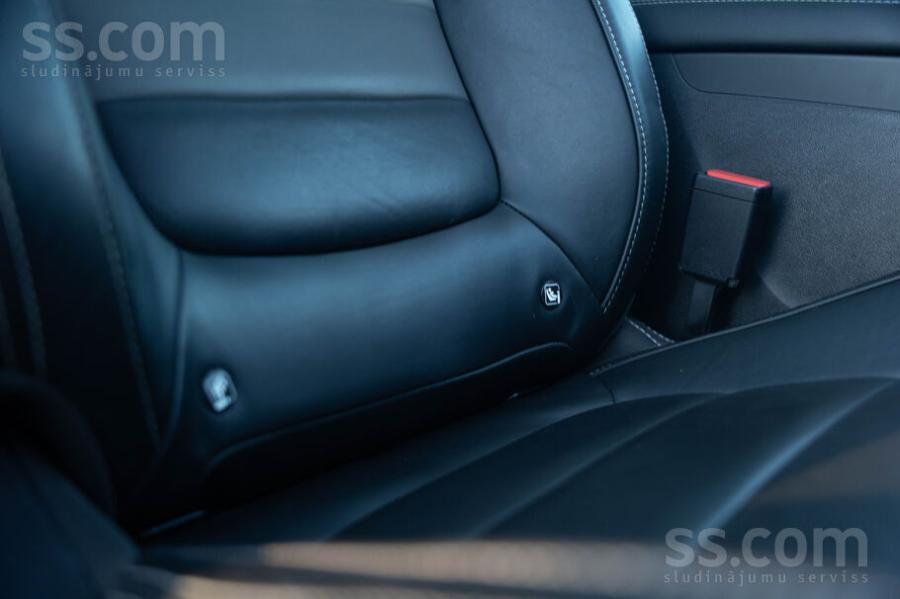 Pelēks Renault Grand Scenic 2018 Rīga, ar dzinēja tilpumu 1.60 L un nobraukumu 171 tūkst. km par 9990 €, foto 27 vietnē AUTOMOTO.COM.LV
