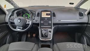 Grey Renault Grand Scenic 2018 in Ogre, with an engine capacity of 1.20 L and mileage of 205 thousand km for 8850 €, photo 12 on AUTOMOTO.COM.LV