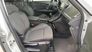 Grey Renault Grand Scenic 2018 in Ogre, with an engine capacity of 1.20 L and mileage of 205 thousand km for 8850 €, photo 15 on AUTOMOTO.COM.LV