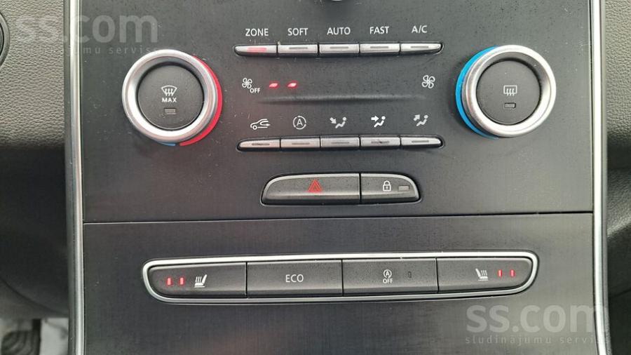 Grey Renault Grand Scenic 2018 in Ogre, with an engine capacity of 1.20 L and mileage of 205 thousand km for 8850 €, photo 23 on AUTOMOTO.COM.LV