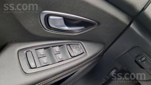 Grey Renault Grand Scenic 2018 in Ogre, with an engine capacity of 1.20 L and mileage of 205 thousand km for 8850 €, photo 26 on AUTOMOTO.COM.LV