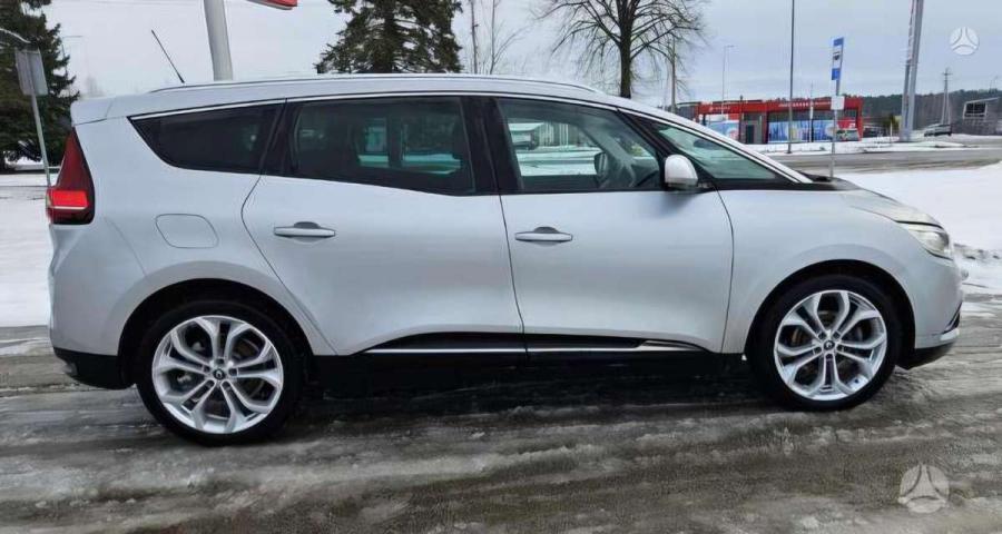 Grey Renault Grand Scenic 2019 in Taurage, with an engine capacity of 1.75 L and mileage of 180 thousand km for 8200 €, photo 4 on AUTOMOTO.COM.LV