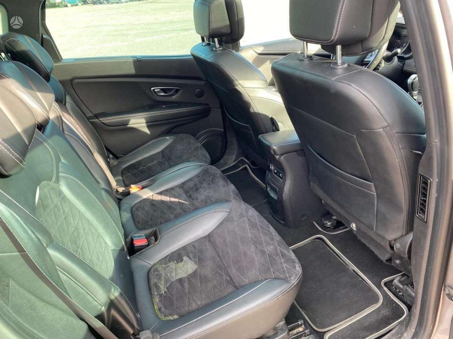 Grey Renault Grand Scenic 2020 in Raseiniai, with an engine capacity of 1.33 L and mileage of 189 thousand km for 10500 €, photo 19 on AUTOMOTO.COM.LV