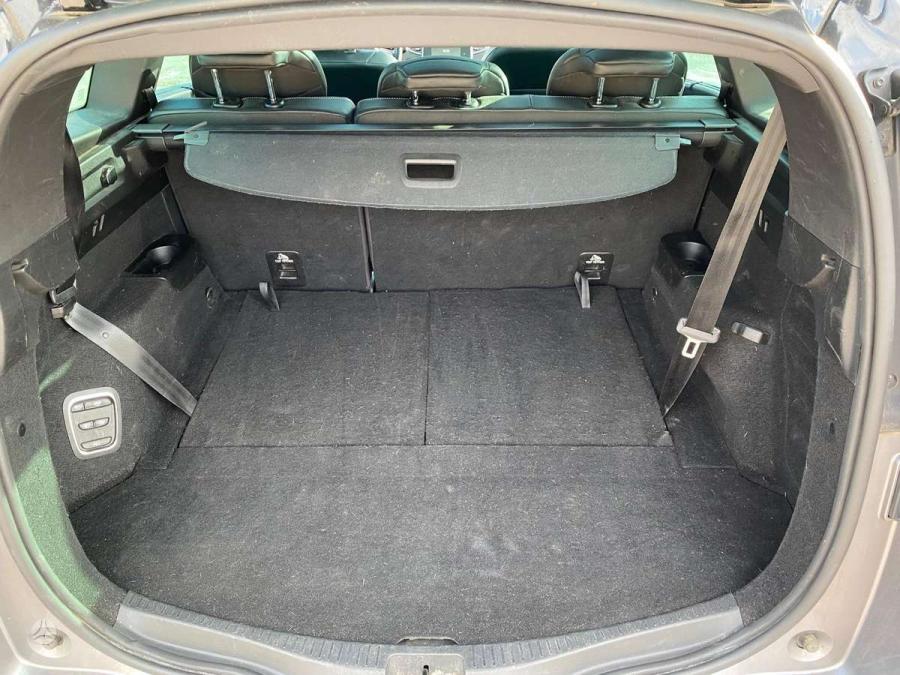 Grey Renault Grand Scenic 2020 in Raseiniai, with an engine capacity of 1.33 L and mileage of 189 thousand km for 10500 €, photo 21 on AUTOMOTO.COM.LV