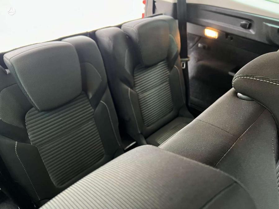 Pelēks Renault Grand Scenic 2020 Kauņa, ar dzinēja tilpumu 1.75 L un nobraukumu 232 tūkst. km par 8750 €, foto 10 vietnē AUTOMOTO.COM.LV