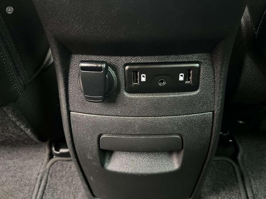 Pelēks Renault Grand Scenic 2020 Kauņa, ar dzinēja tilpumu 1.75 L un nobraukumu 232 tūkst. km par 8750 €, foto 22 vietnē AUTOMOTO.COM.LV