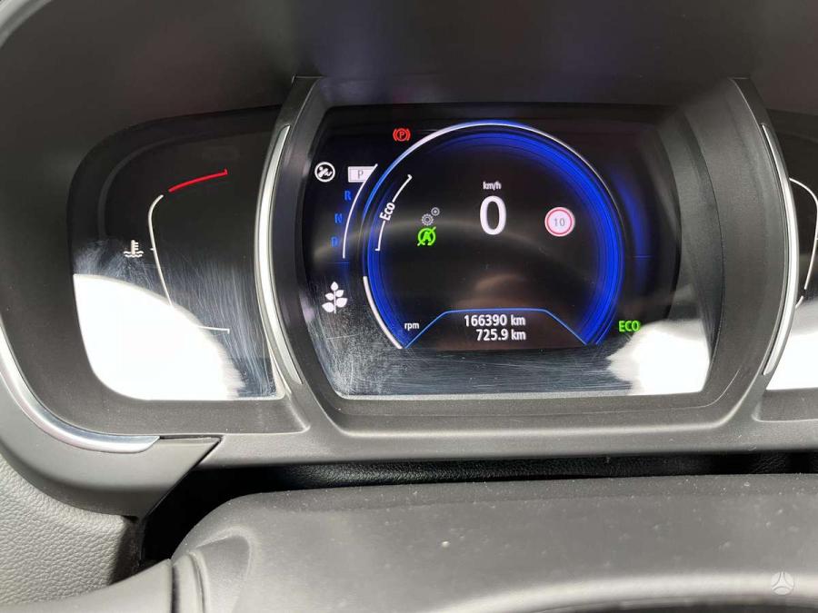 Grey Renault Grand Scenic 2020 in Taurage, with an engine capacity of 1.75 L and mileage of 166 thousand km for 8800 €, photo 31 on AUTOMOTO.COM.LV