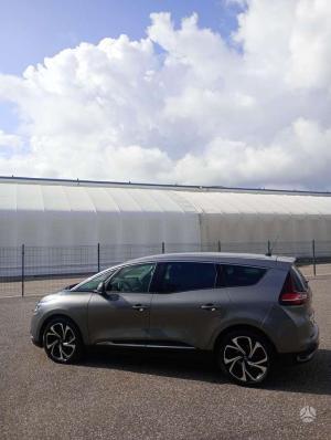 Pelēks Renault Grand Scenic 2020 Kauņa, ar dzinēja tilpumu 1.75 L un nobraukumu 253 tūkst. km par 8850 €, foto 13 vietnē AUTOMOTO.COM.LV