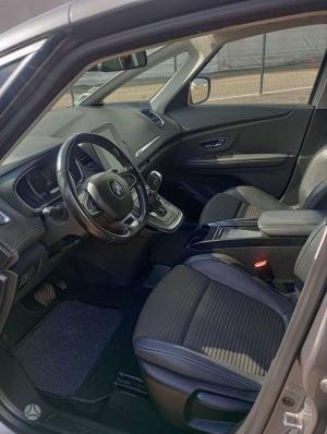 Pelēks Renault Grand Scenic 2020 Kauņa, ar dzinēja tilpumu 1.75 L un nobraukumu 253 tūkst. km par 8850 €, foto 14 vietnē AUTOMOTO.COM.LV