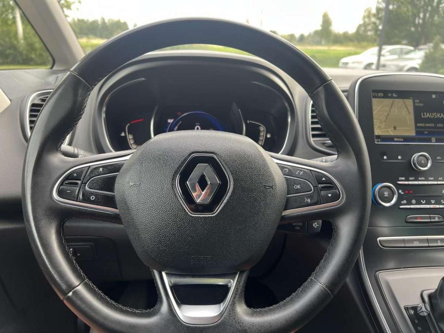 Pelēks Renault Grand Scenic 2020 Kauņa, ar dzinēja tilpumu 1.75 L un nobraukumu 225 tūkst. km par 8999 €, foto 19 vietnē AUTOMOTO.COM.LV