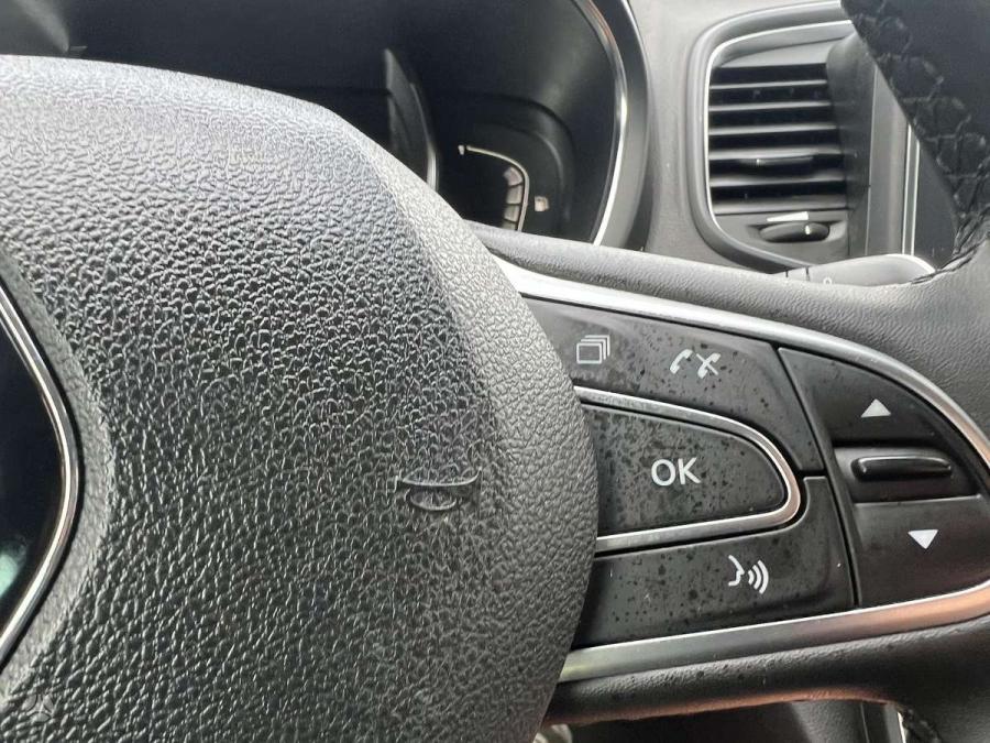 Pelēks Renault Grand Scenic 2020 Kauņa, ar dzinēja tilpumu 1.75 L un nobraukumu 225 tūkst. km par 8999 €, foto 24 vietnē AUTOMOTO.COM.LV
