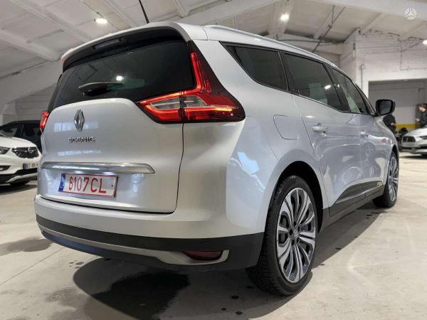 Pelēks Renault Grand Scenic 2021 Kauņa, ar dzinēja tilpumu 1.75 L un nobraukumu 180 tūkst. km par 9200 €, foto 4 vietnē AUTOMOTO.COM.LV