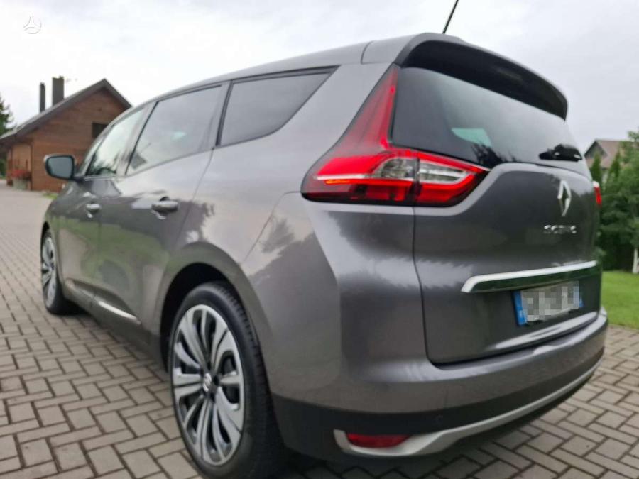 Pelēks Renault Grand Scenic 2021 Kauņa, ar dzinēja tilpumu 1.75 L un nobraukumu 129 tūkst. km par 9650 €, foto 6 vietnē AUTOMOTO.COM.LV