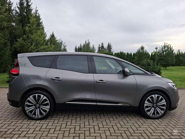 Grey Renault Grand Scenic 2021 in Kaunas, with an engine capacity of 1.75 L and mileage of 129 thousand km for 9650 €, photo 8 on AUTOMOTO.COM.LV