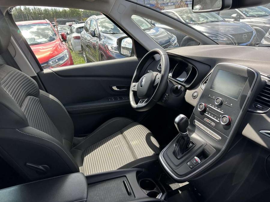 Серый Рено Гранд Сценик 2023 в Вильнюс, объемом двигателя 1.33 л и пробегом 147 тыс. км за 12099 €, фото 20 на AUTOMOTO.COM.LV