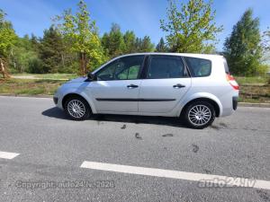 Pelēks Renault Grand Scenic 2006 Tallina, ar dzinēja tilpumu 2.00 L un nobraukumu 232 tūkst. km par 1800 €, foto  vietnē AUTOMOTO.COM.LV