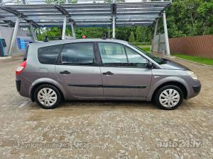 Pelēks Renault Grand Scenic 2006 Viljandi, ar dzinēja tilpumu 1.50 L un nobraukumu 181 tūkst. km par 1599 €, foto 3 vietnē AUTOMOTO.COM.LV