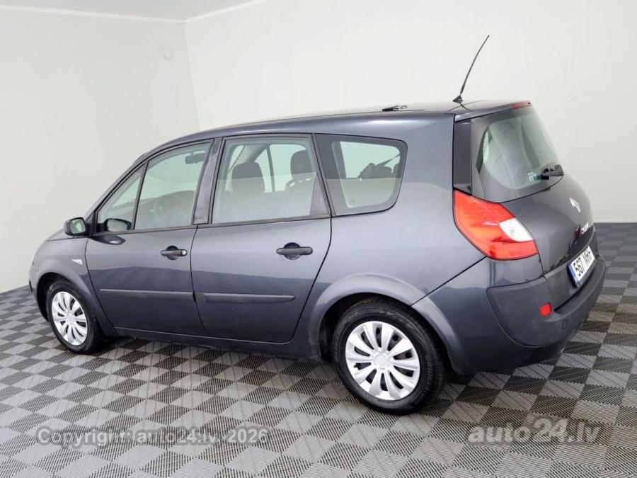 Pelēks Renault Grand Scenic 2008 Tallina, ar dzinēja tilpumu 1.50 L un nobraukumu 347 tūkst. km par 899 €, foto 4 vietnē AUTOMOTO.COM.LV