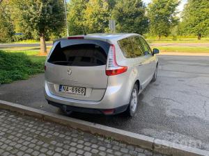Grey Renault Grand Scenic 2009 in Ogre, with an engine capacity of 1.90 L and mileage of 467 thousand km for 3300 €, photo 4 on AUTOMOTO.COM.LV
