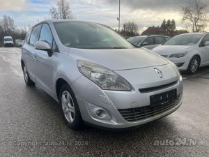 Pelēks Renault Grand Scenic 2010 Viljandi, ar dzinēja tilpumu 2.00 L un nobraukumu 168 tūkst. km par 4990 €, foto 2 vietnē AUTOMOTO.COM.LV