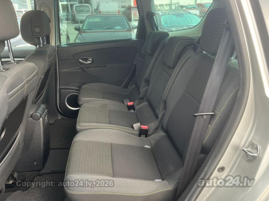 Pelēks Renault Grand Scenic 2010 Viljandi, ar dzinēja tilpumu 2.00 L un nobraukumu 168 tūkst. km par 4990 €, foto 9 vietnē AUTOMOTO.COM.LV