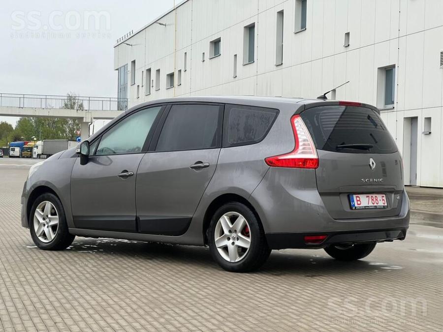 Grey Renault Grand Scenic 2012 in Rezekne, with an engine capacity of 1.60 L and mileage of 0 thousand km for 3490 €, photo 3 on AUTOMOTO.COM.LV