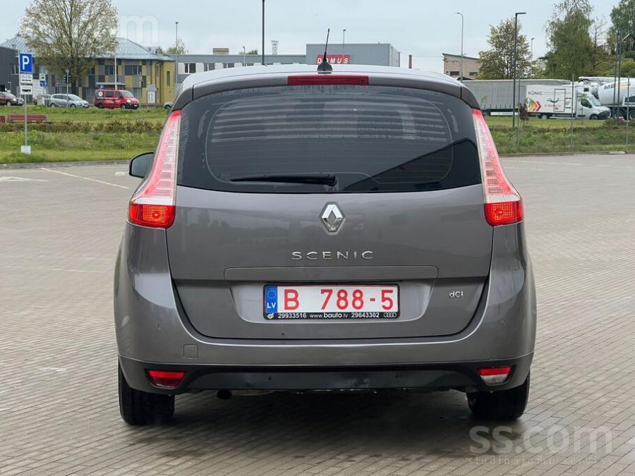 Grey Renault Grand Scenic 2012 in Rezekne, with an engine capacity of 1.60 L and mileage of 0 thousand km for 3490 €, photo 5 on AUTOMOTO.COM.LV