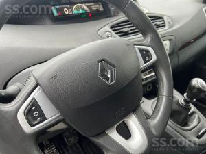 Grey Renault Grand Scenic 2012 in Rezekne, with an engine capacity of 1.60 L and mileage of 0 thousand km for 3490 €, photo 15 on AUTOMOTO.COM.LV