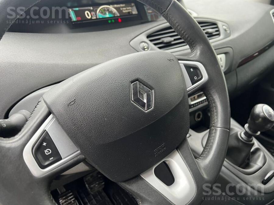 Grey Renault Grand Scenic 2012 in Rezekne, with an engine capacity of 1.60 L and mileage of 0 thousand km for 3490 €, photo 15 on AUTOMOTO.COM.LV