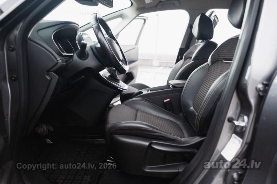 Grey Renault Grand Scenic 2017 in Tallinn, with an engine capacity of 1.50 L and mileage of 177 thousand km for 10390 €, photo 30 on AUTOMOTO.COM.LV