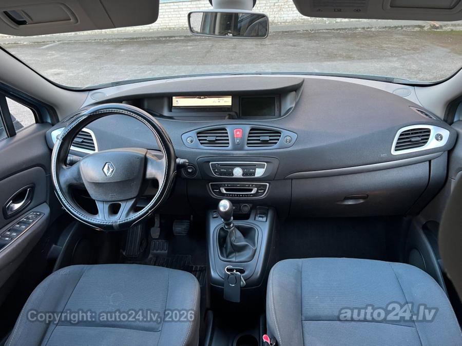 Renault Grand Scenic 2009 in Narva, with an engine capacity of 1.90 L and mileage of 335 thousand km for 1999 €, photo 16 on AUTOMOTO.COM.LV