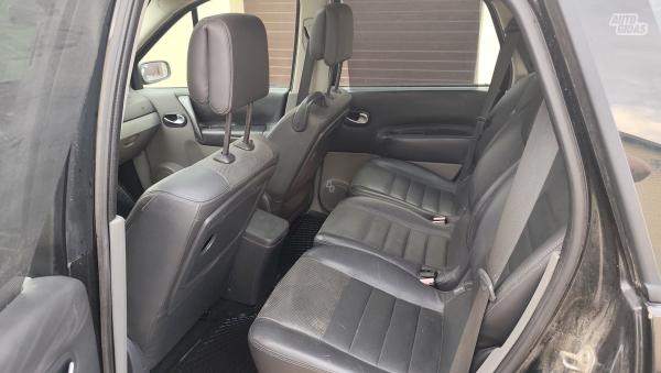 Renault Grand Scenic 2005 in Marijampole, with an engine capacity of 1.90 L and mileage of 230 thousand km for 450 €, photo 9 on AUTOMOTO.COM.LV