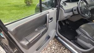 Renault Grand Scenic 2005 in Marijampole, with an engine capacity of 1.90 L and mileage of 230 thousand km for 450 €, photo 14 on AUTOMOTO.COM.LV