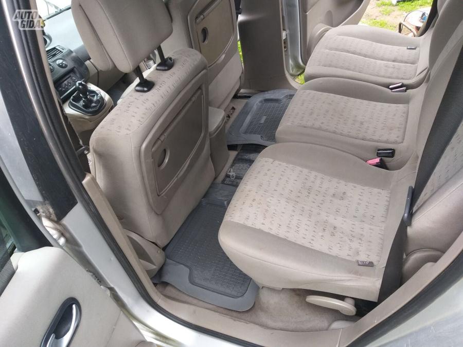 Renault Grand Scenic 2005 in Vilnius, with an engine capacity of 1.90 L and mileage of 325 thousand km for 725 €, photo 7 on AUTOMOTO.COM.LV