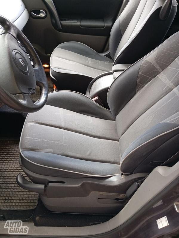 Renault Grand Scenic 2005 Viļņa, ar dzinēja tilpumu 1.90 L un nobraukumu 250 tūkst. km par 400 €, foto 7 vietnē AUTOMOTO.COM.LV