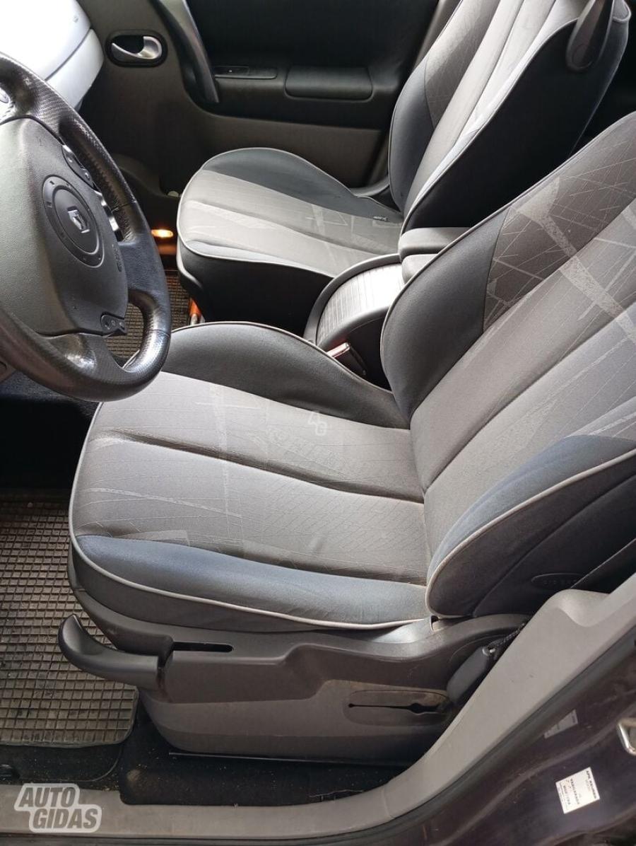 Renault Grand Scenic 2005 Viļņa, ar dzinēja tilpumu 1.90 L un nobraukumu 250 tūkst. km par 400 €, foto 8 vietnē AUTOMOTO.COM.LV