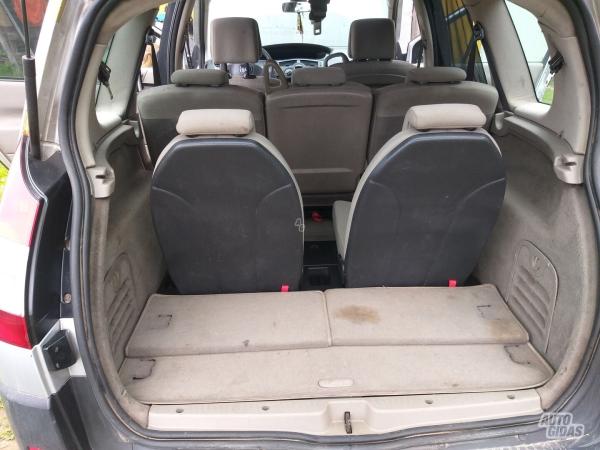 Renault Grand Scenic 2005 Viļņa, ar dzinēja tilpumu 1.90 L un nobraukumu 0 tūkst. km par 750 €, foto 6 vietnē AUTOMOTO.COM.LV