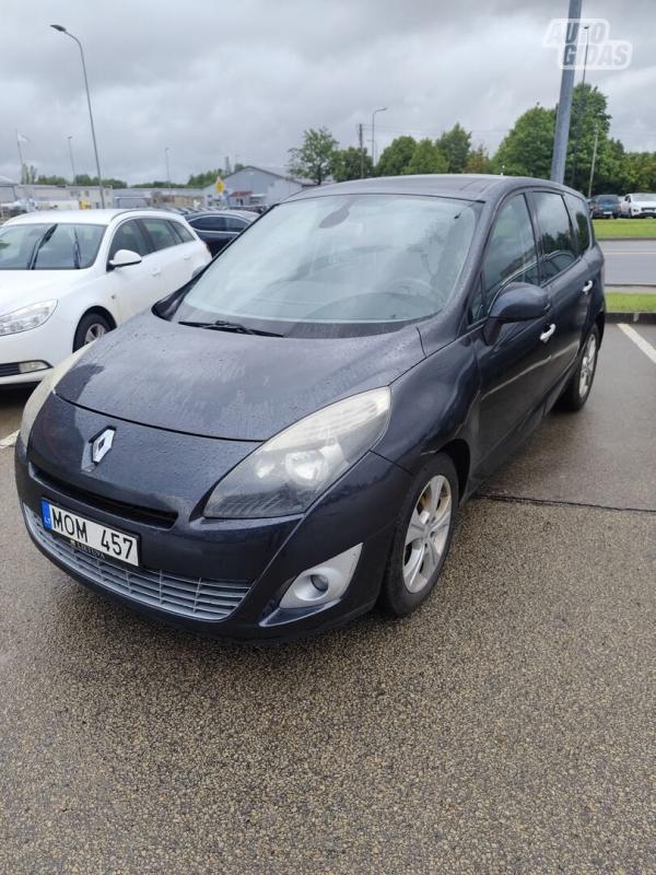Renault Grand Scenic 2010 Tauragė, ar dzinēja tilpumu 1.90 L un nobraukumu 355 tūkst. km par 2700 €, foto 1 vietnē AUTOMOTO.COM.LV