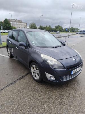 Renault Grand Scenic 2010 in Taurage, with an engine capacity of 1.90 L and mileage of 355 thousand km for 2700 €, photo 8 on AUTOMOTO.COM.LV